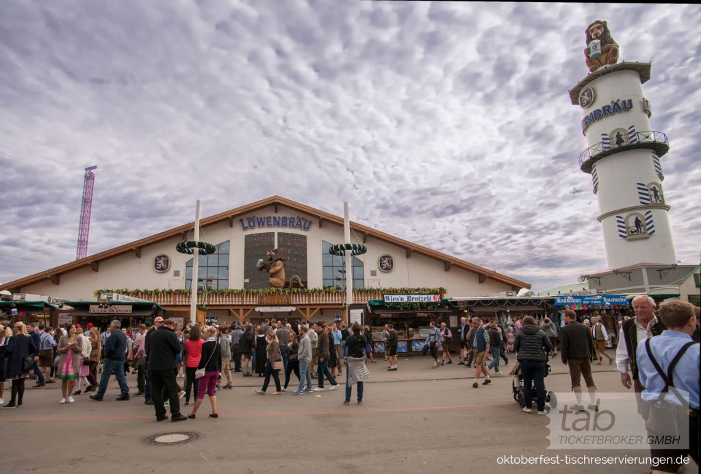 Löwenbräu Festzelt | Oktoberfest Tischreservierungen
